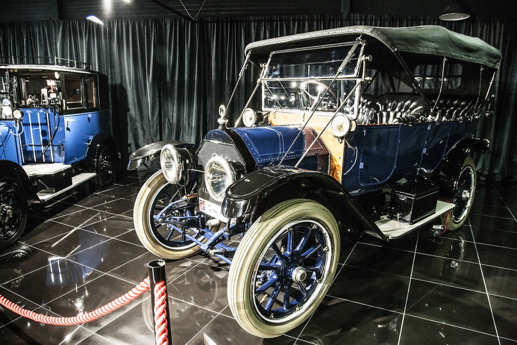 Cadillac torpedo touring (1912) - AutoExpert
