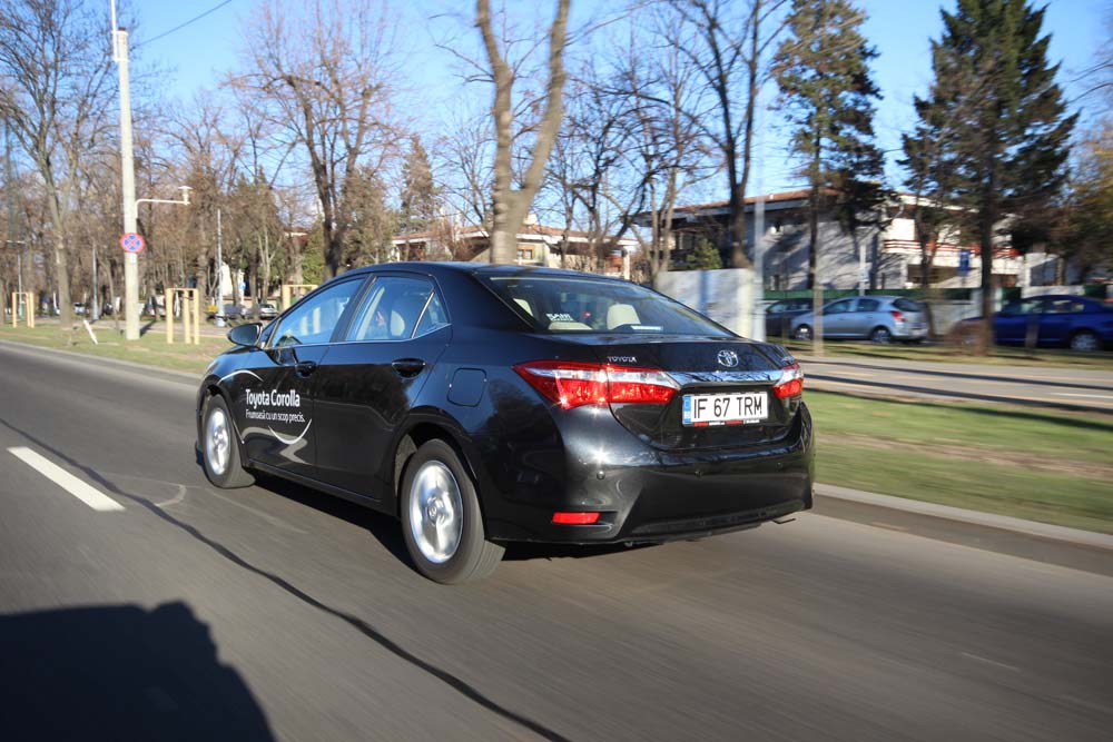 toyota corolla (9) - AutoExpert