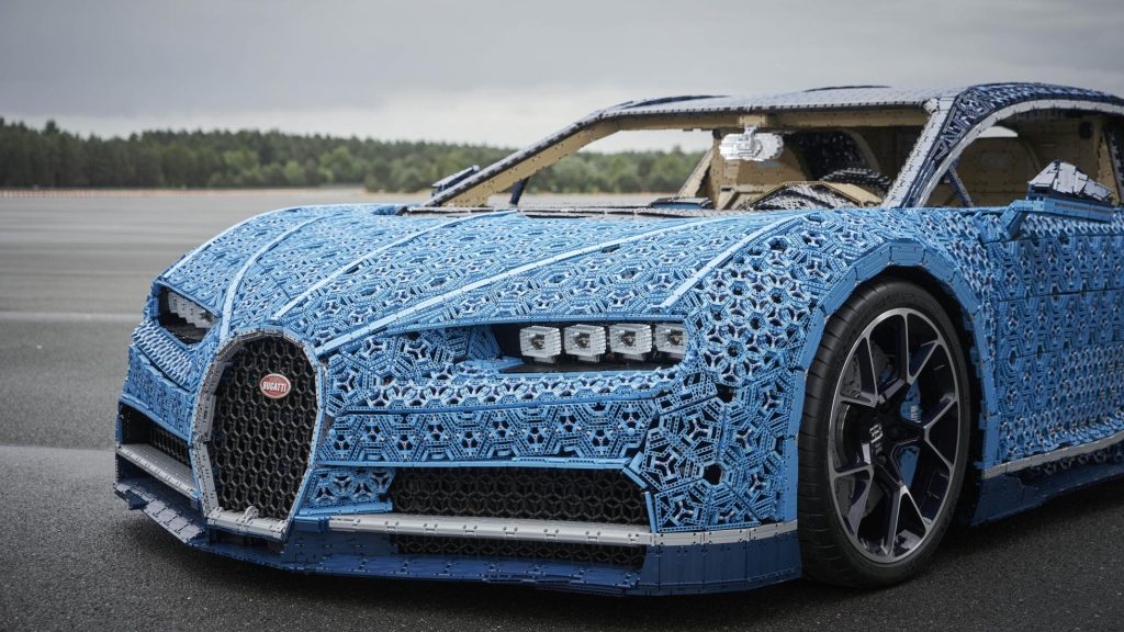bugatti-chiron-lego-michelin-1 - AutoExpert