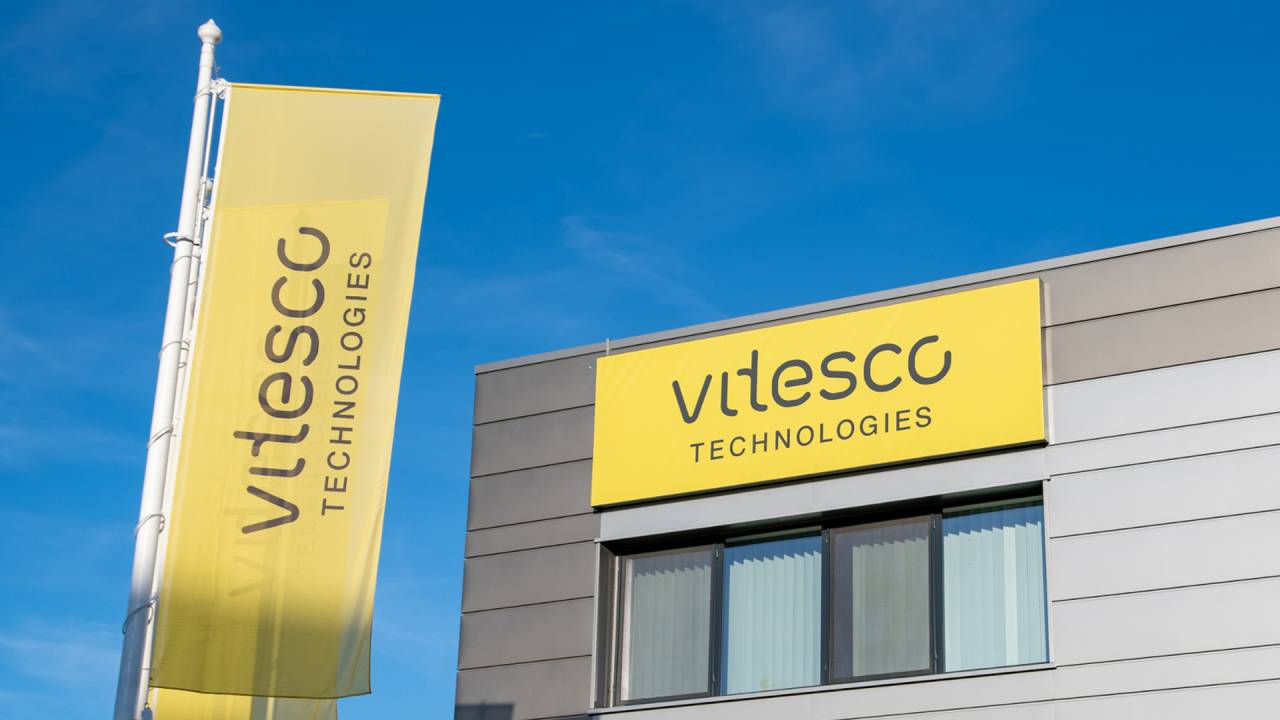 Vitesco Technologies obține o nouă comandă de două miliarde de euro